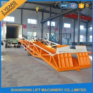 Adjustable Warehouse Container Loading Ramps , Electric Container Yard Ramp